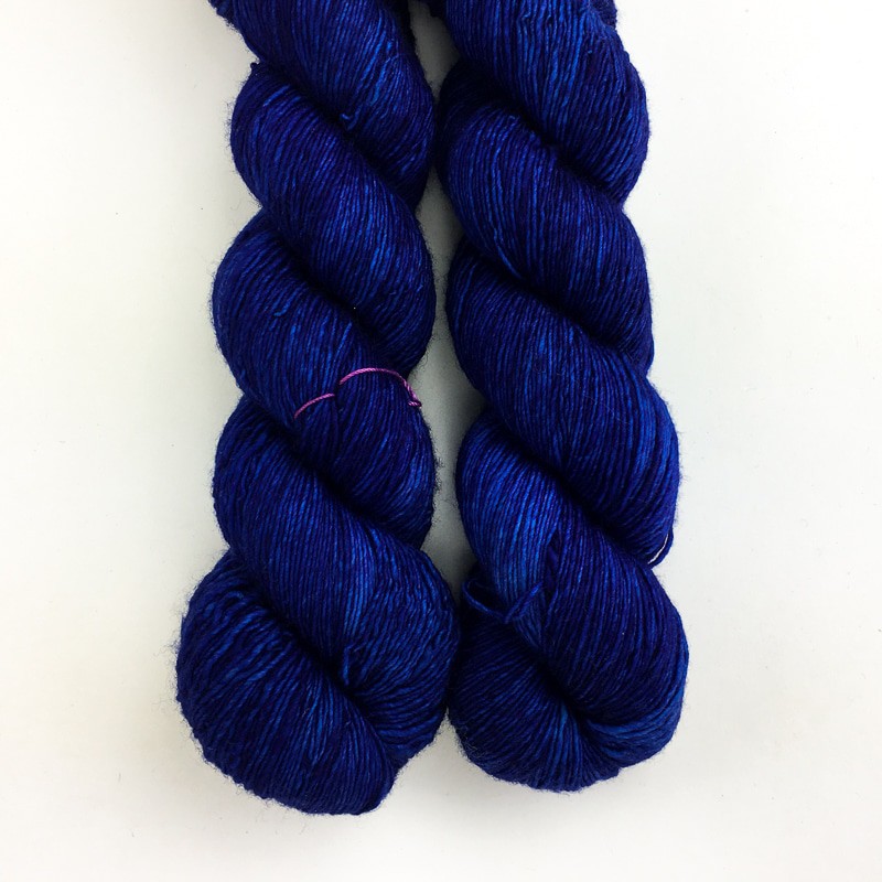 Blue Velvet Pixie | Dragonfly Fibers
